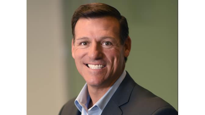 Paul Bay es el nuevo CEO de Ingram Micro; Alain Monié, nuevo presidente ...